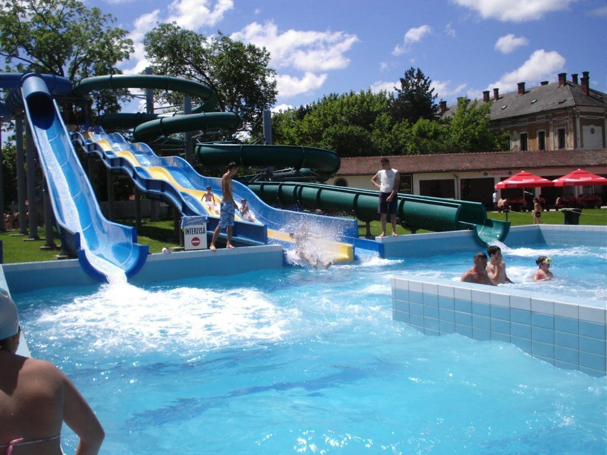 Băile Felix – o adevărată fabrică de sănătate şi de relaxare - Coltisor ...