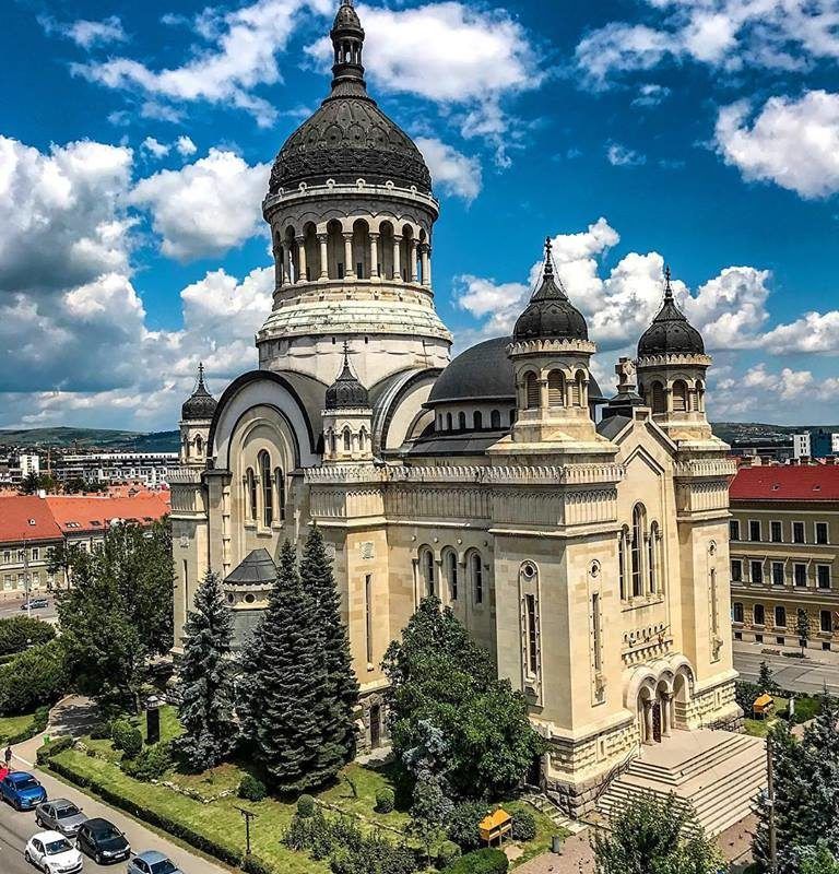 10 motive să vizitezi Capitala Ardealului - Coltisor de Romania