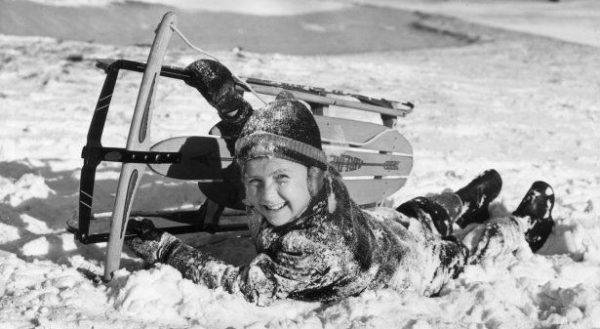 La săniuș în Poiana Brașov - Coltisor de Romania